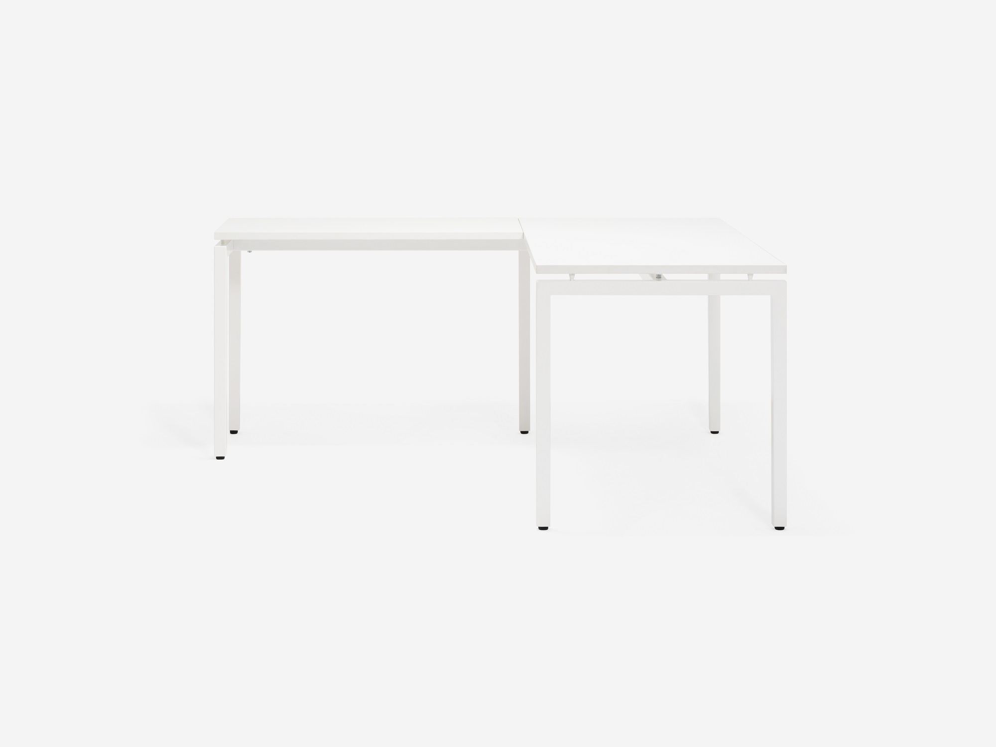 The Novah L-Desk from EQ3 | Studio Desk Canada