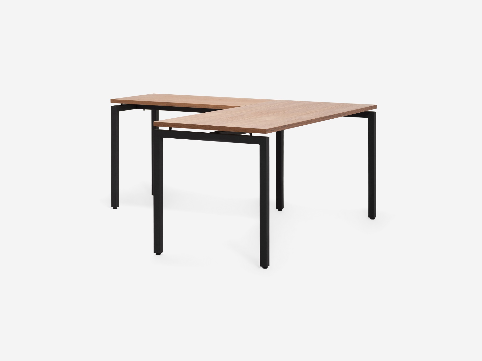 The Novah L-Desk from EQ3 | Studio Desk Canada