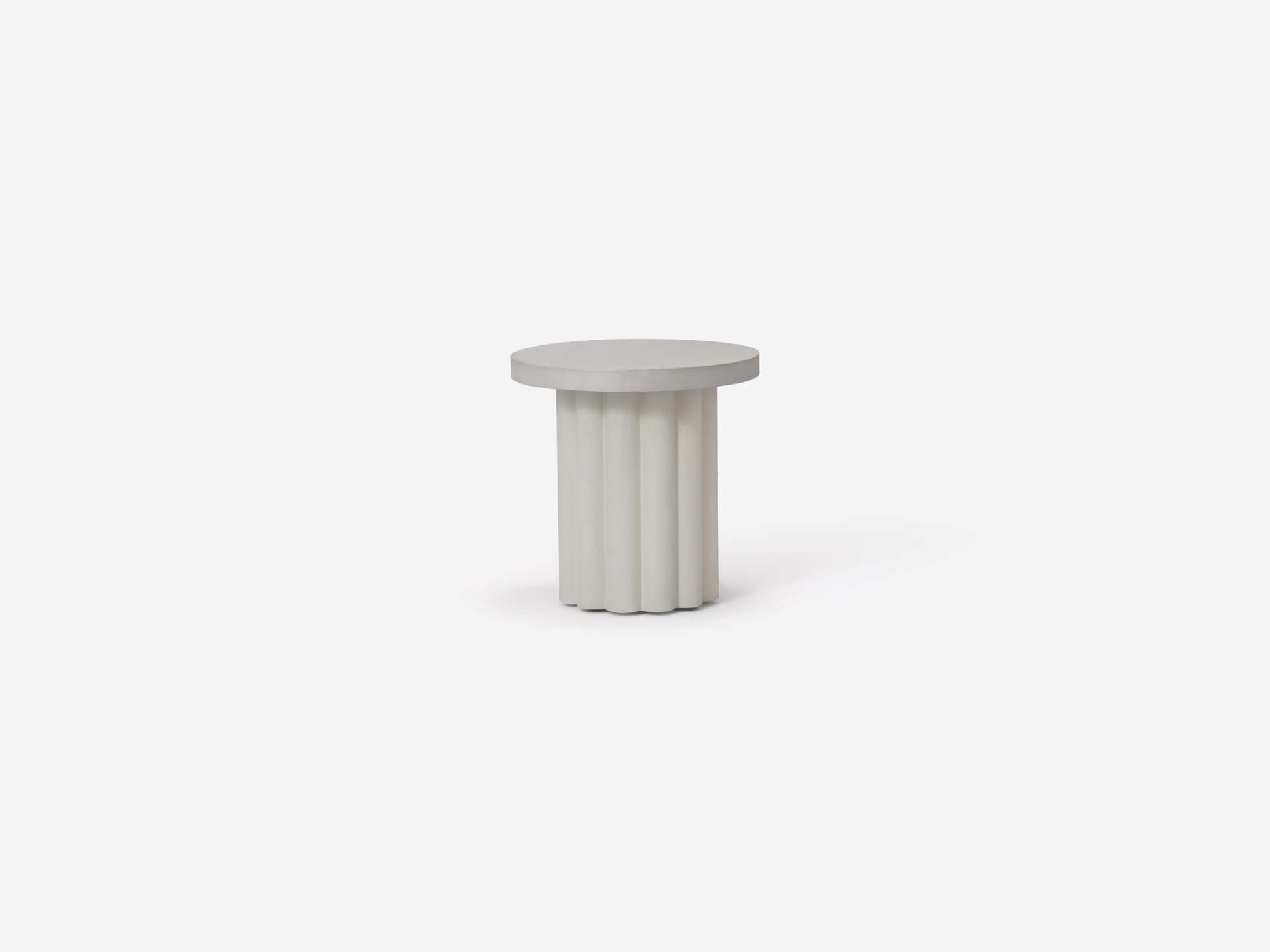 Sculptural Fluted End Table | EQ3