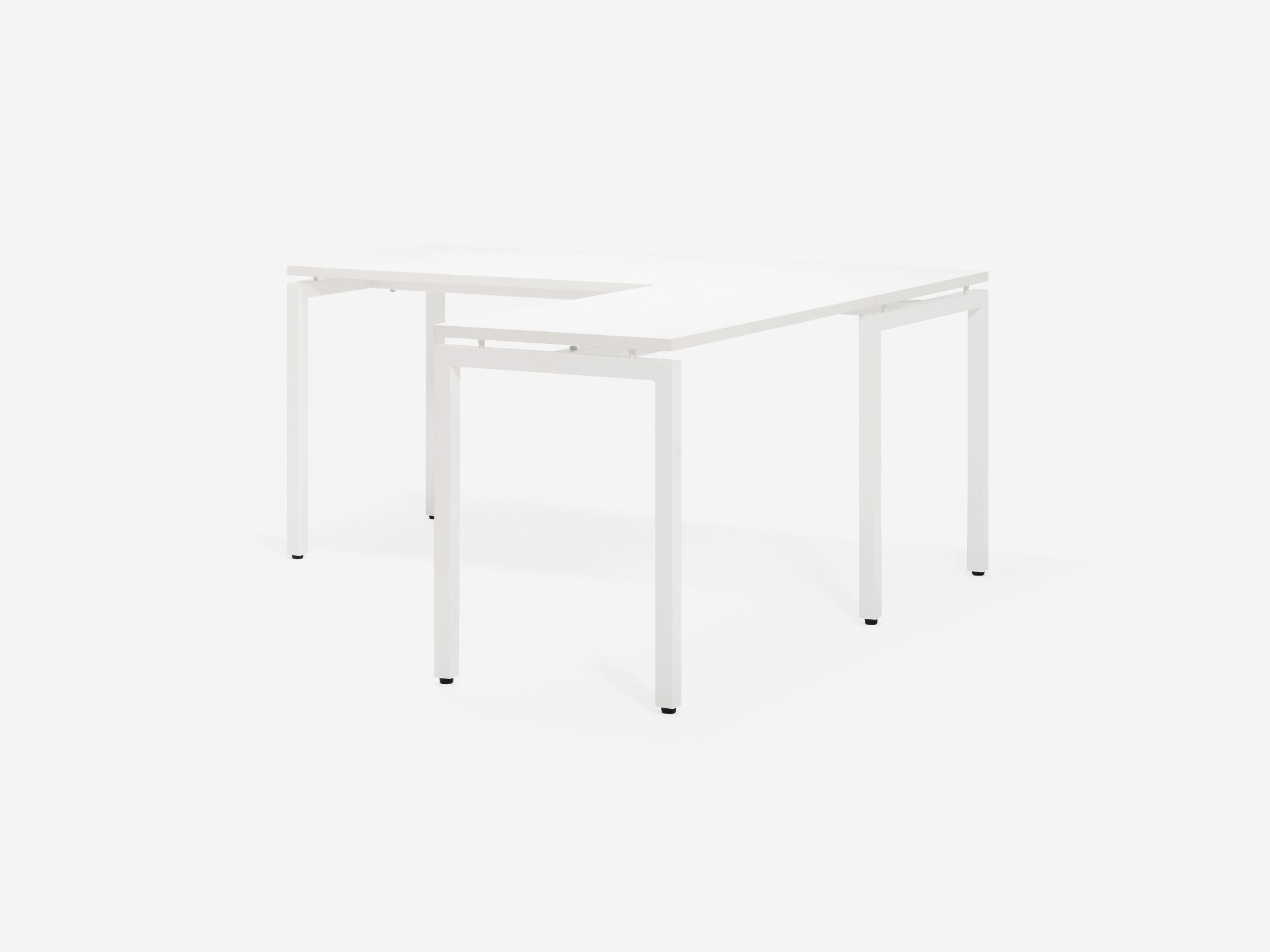 The Novah L-Desk from EQ3 | Studio Desk Canada