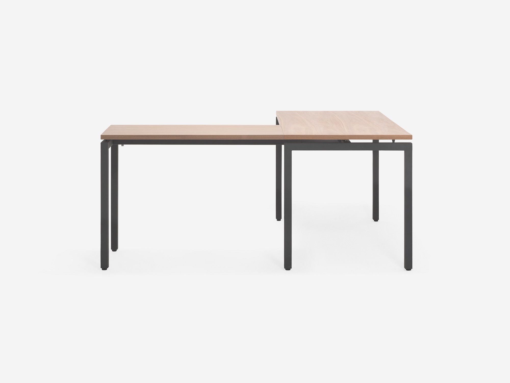 The Novah L-Desk from EQ3 | Studio Desk Canada